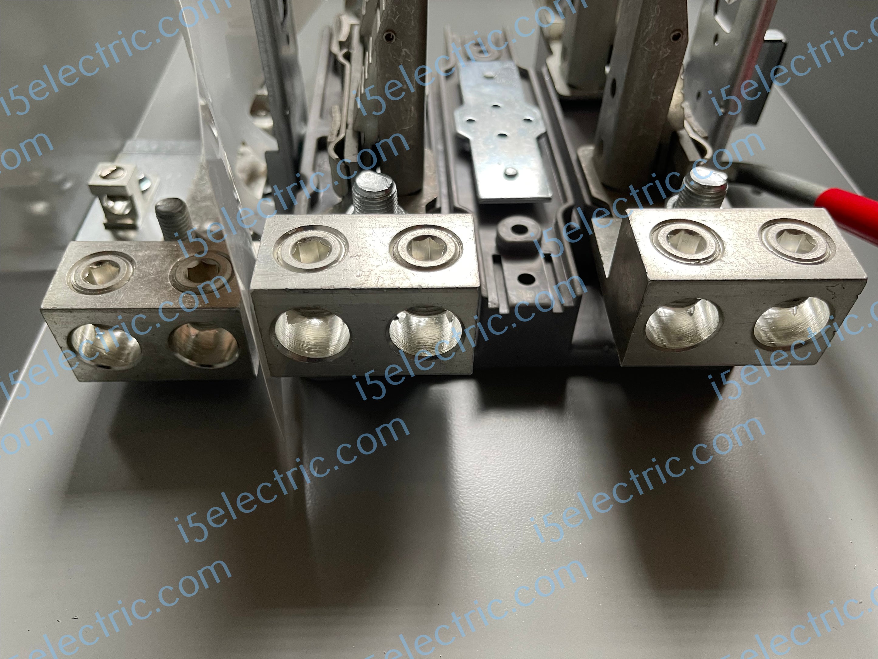 400 / 320 Amp Ringless Meter Base / Meter Socket with Lever Bypass Sin ...